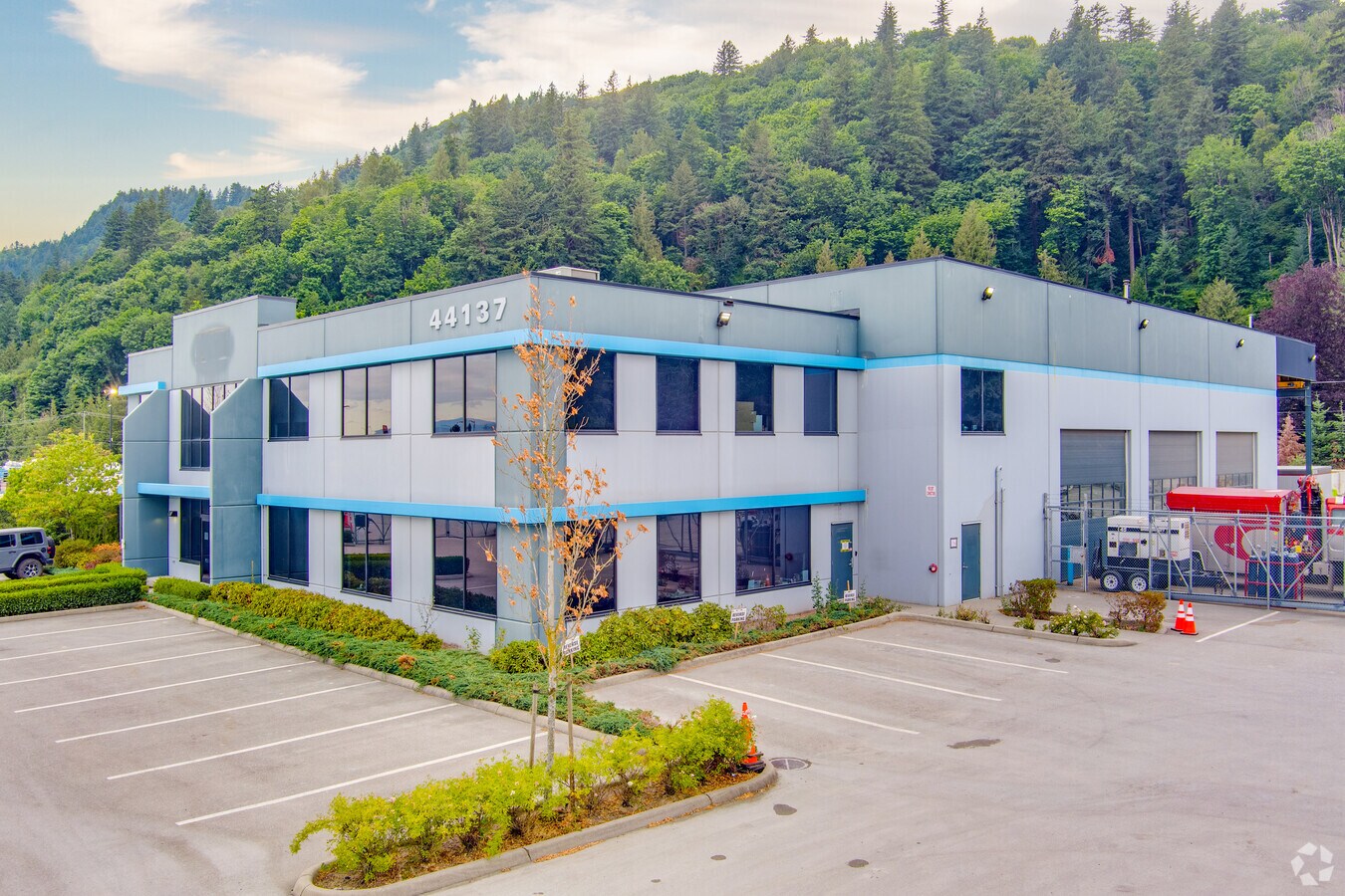 44137 Progress Way, Chilliwack, BC V2R 0W3 | LoopNet