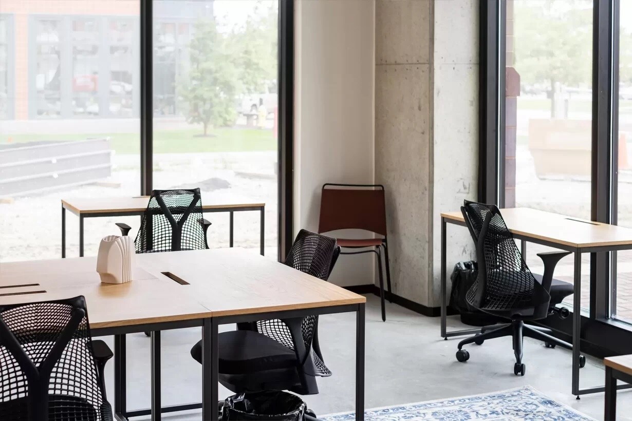 20 University Rd, Cambridge, MA 02138 - Industrious Harvard Square ...