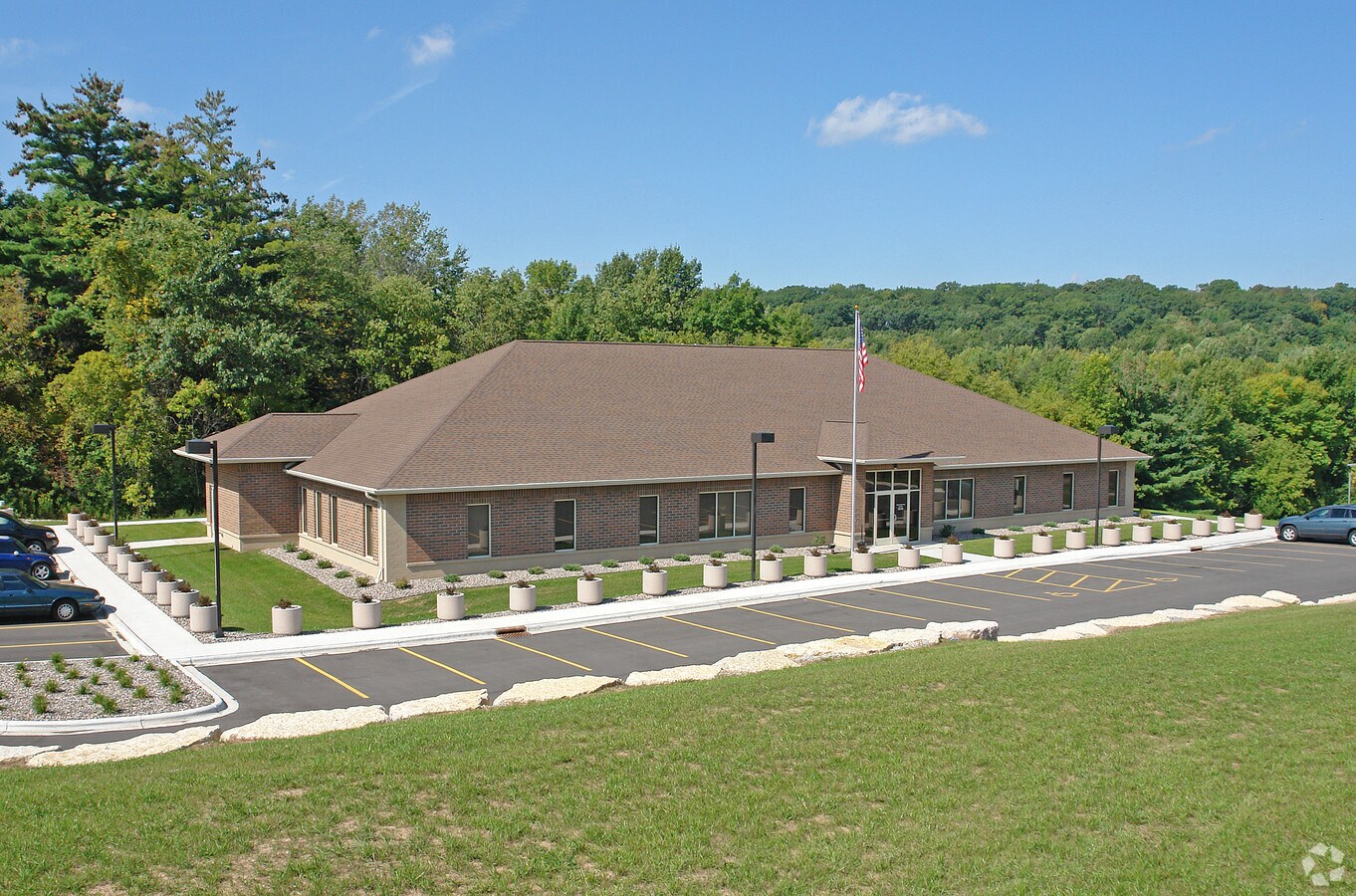 440 Security Blvd, Howard, WI 54313 | LoopNet