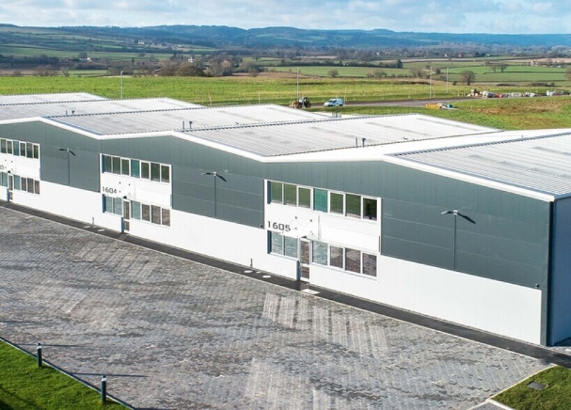 1601-1605 Taunton Rd, North Petherton, TA6 6ZG | LoopNet