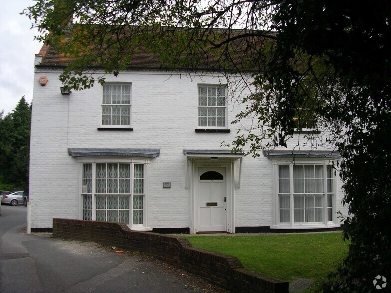 7-9 Reading Rd, Reading, RG8 7LR | LoopNet