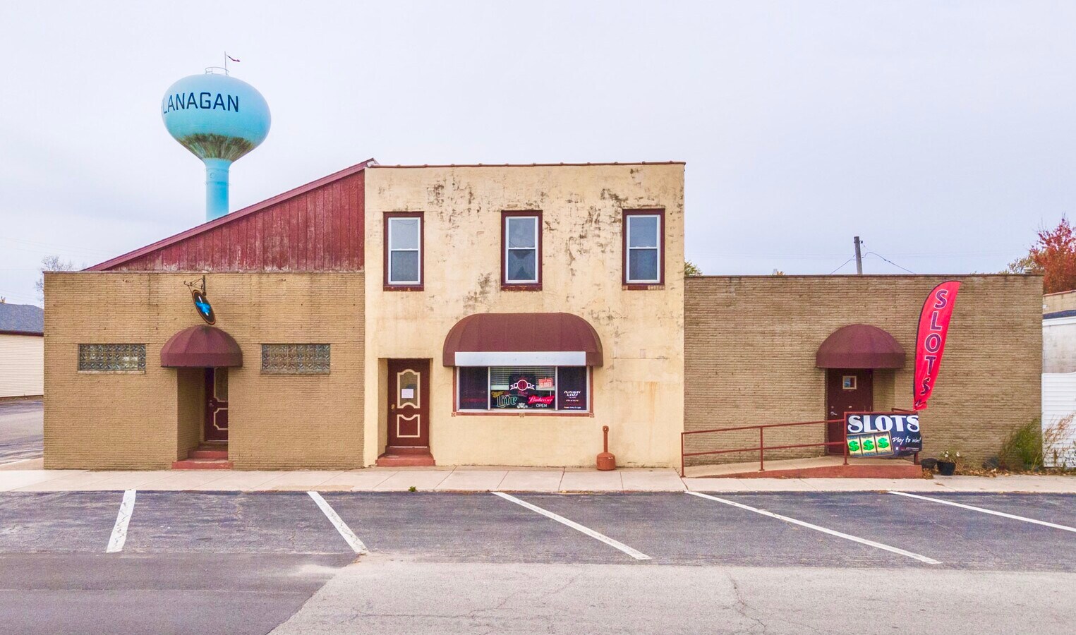 123-127 S Main St, Flanagan, IL 61740 | LoopNet