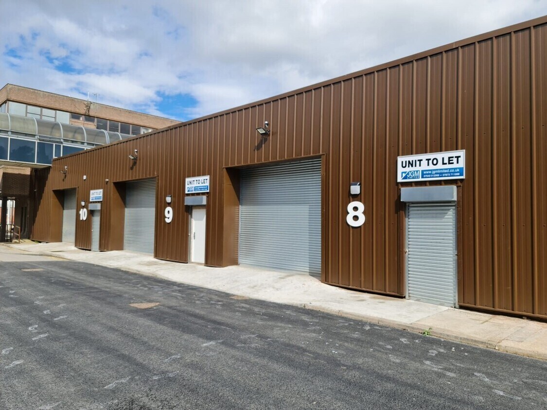 Lawn Rd, Worksop, S81 9LB | LoopNet