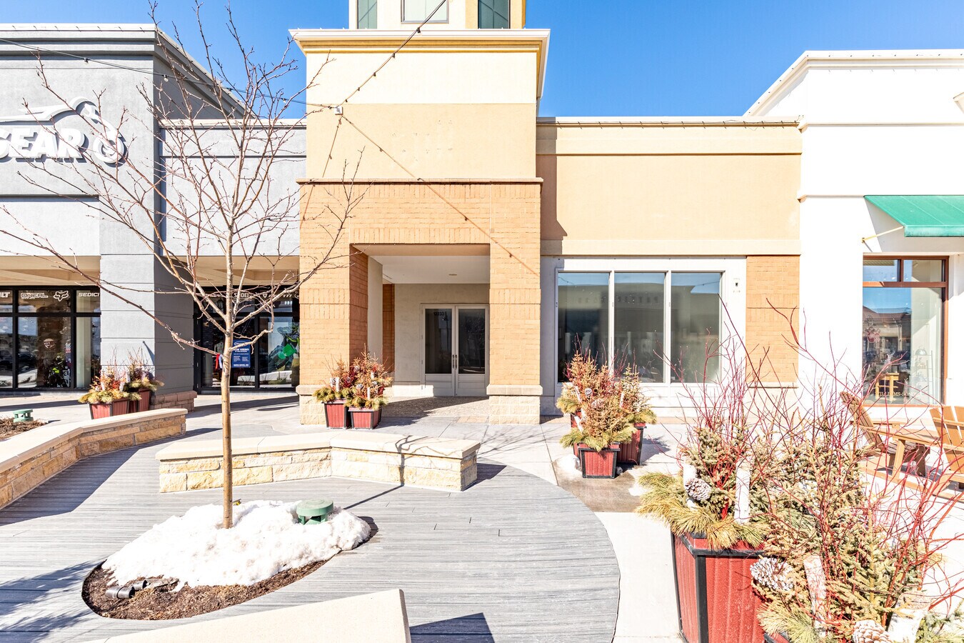 12415-12493 Elm Creek Blvd, Osseo, MN 55369 - The Shoppes at Arbor Lakes | LoopNet