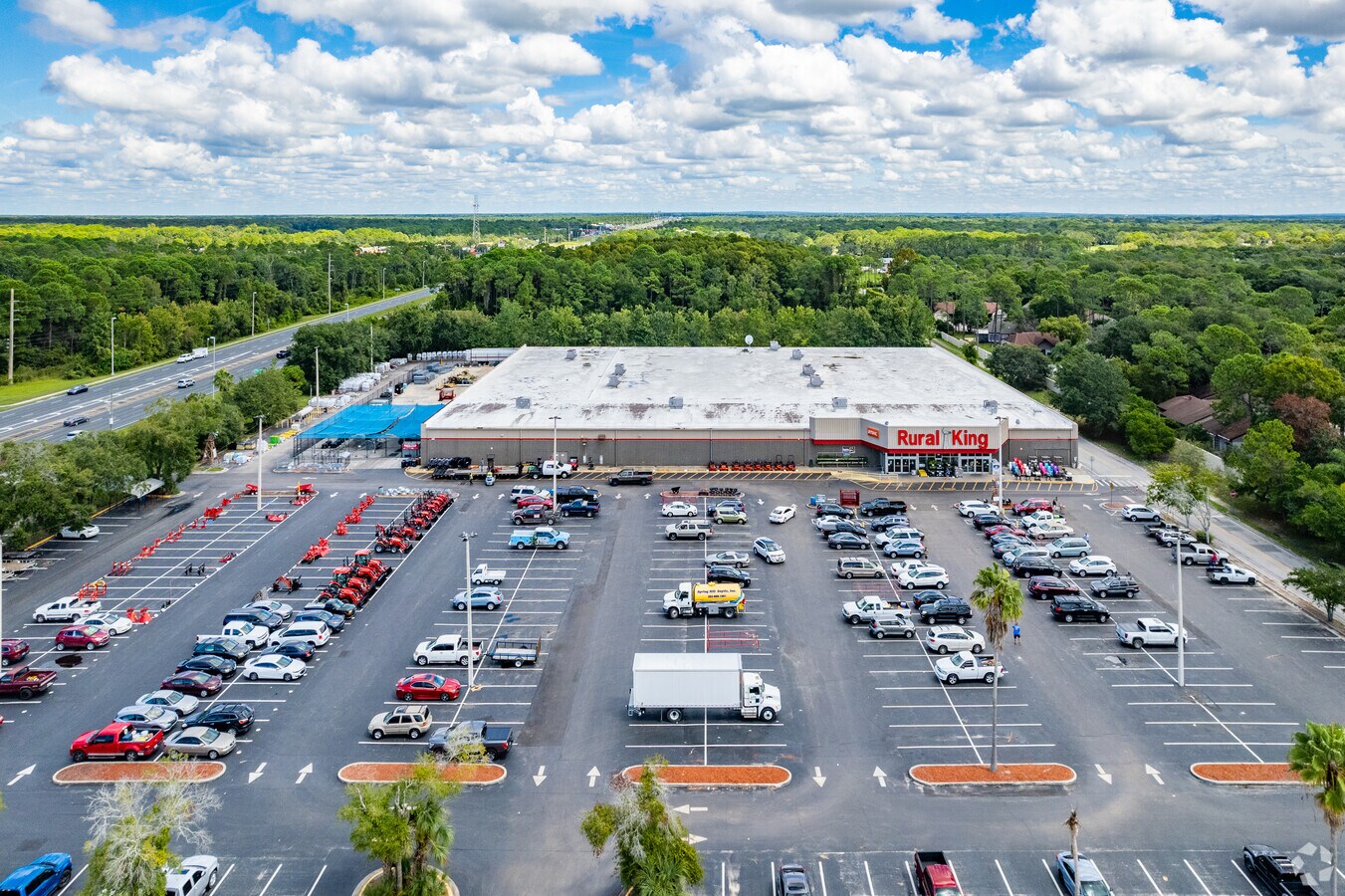 2468 Commercial Way, Spring Hill, FL 34606 | LoopNet