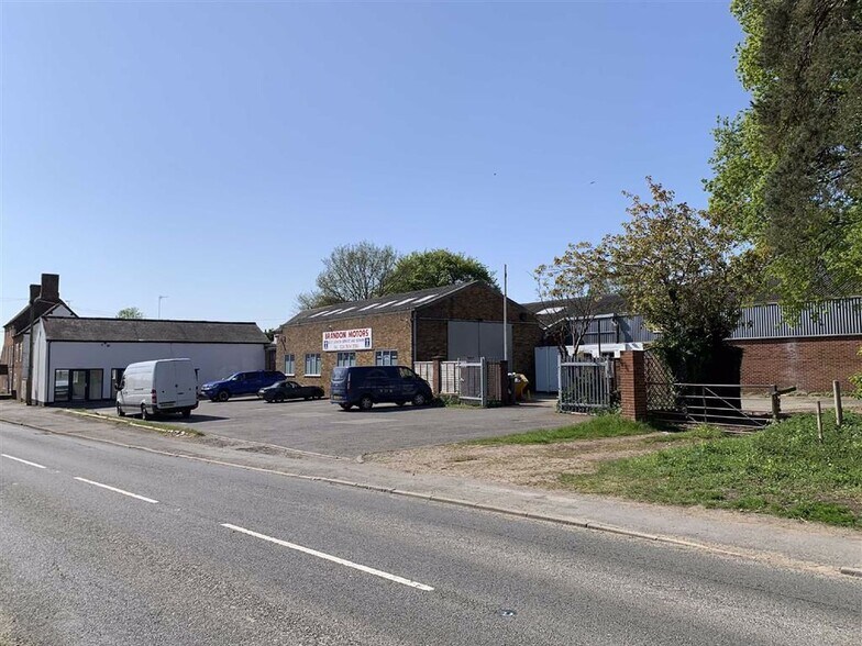 Rugby Rd, Coventry, CV8 3GG | LoopNet