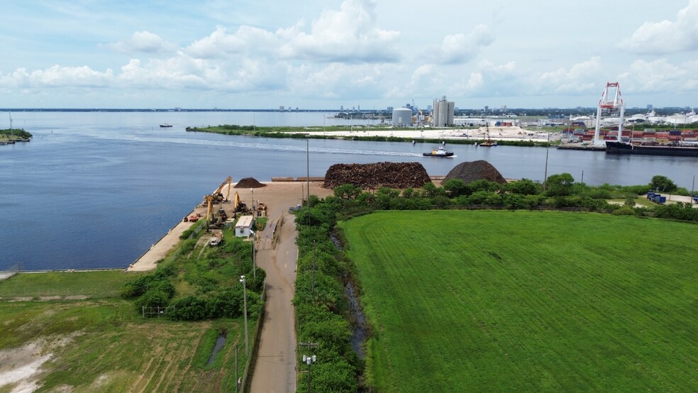 3602 Port Sutton Rd, Tampa, FL 33619 - Port Sutton | LoopNet