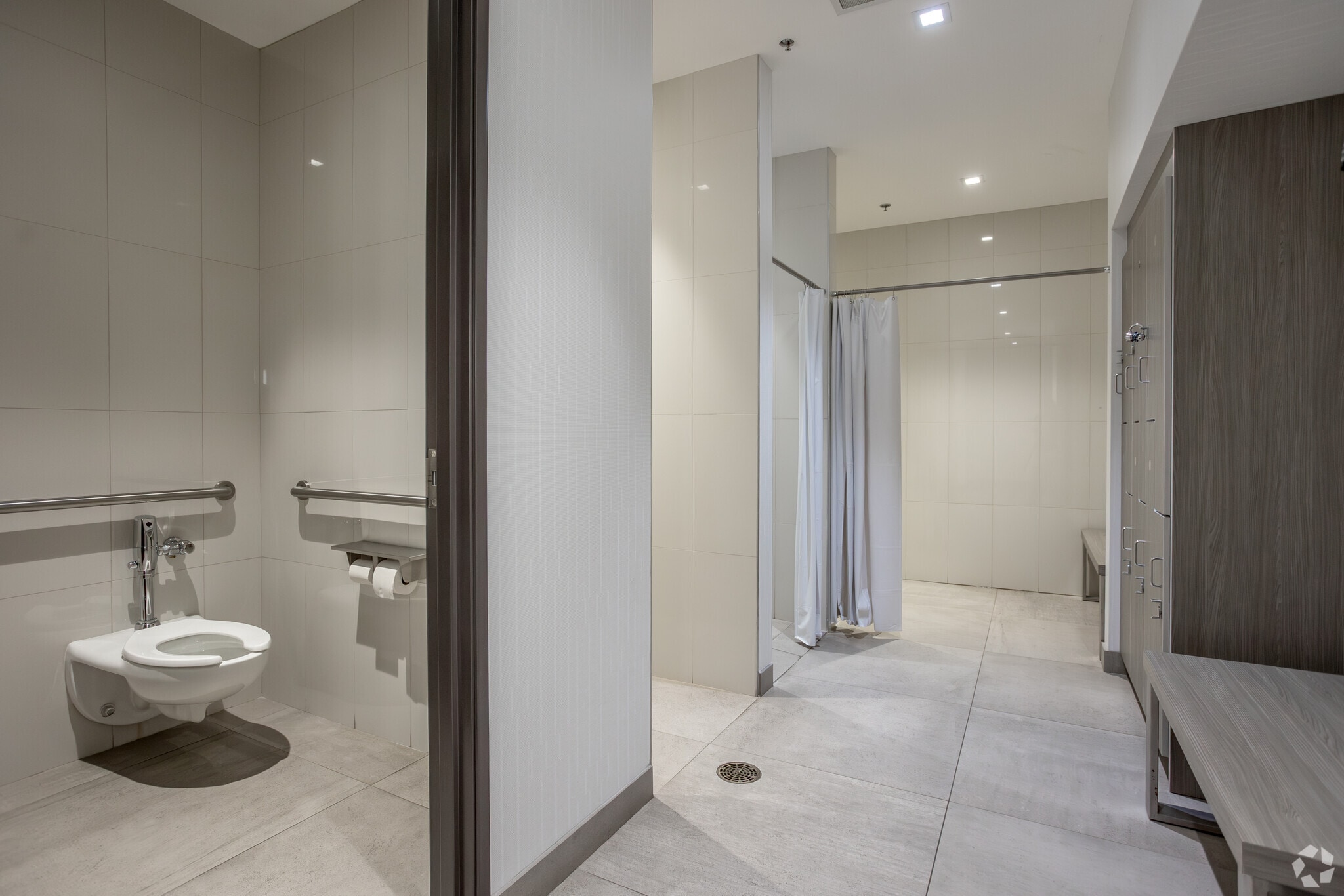 4201 Spring Valley Rd, Dallas, TX 75244 - Spring Valley | LoopNet