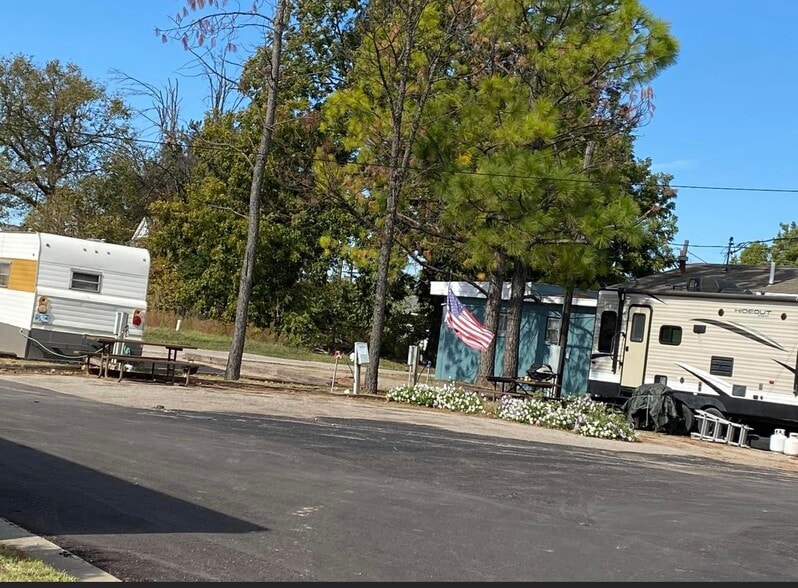 1501 E North Ave, Tonkawa, OK 74653 - Pecan Creek Lodge & RV Park | LoopNet