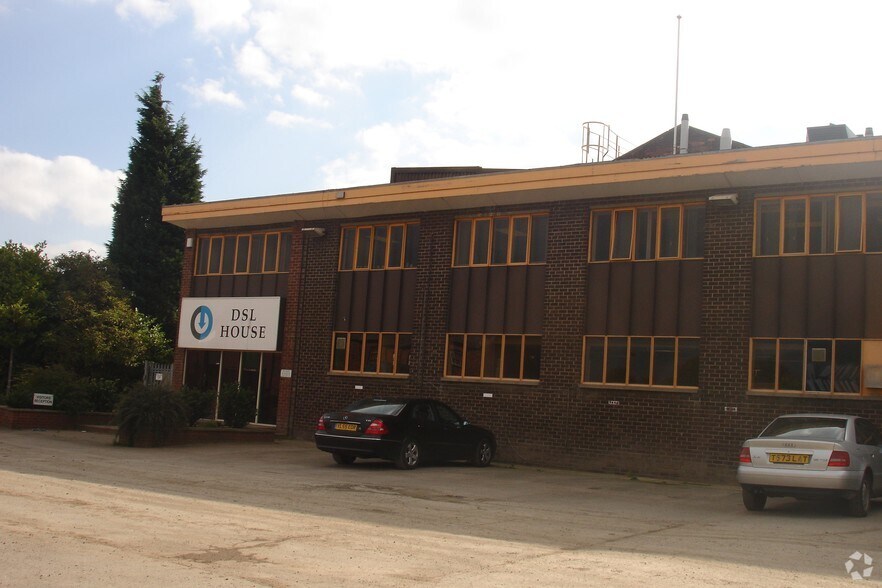 Wortley Moor Rd, Leeds, LS12 4JE | LoopNet