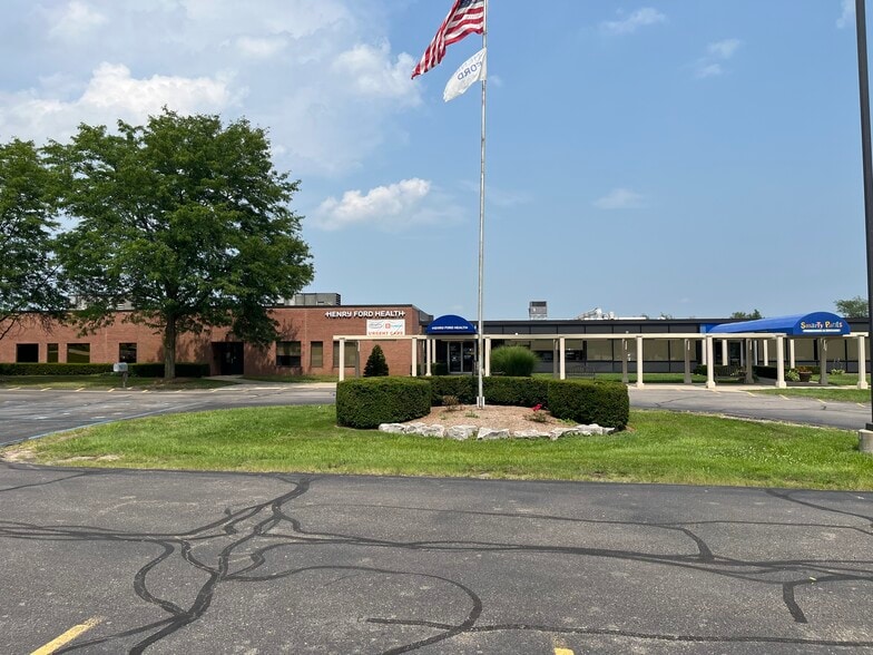 80600 Van Dyke Rd, Bruce Twp, MI 48065 - Office for Sale | LoopNet