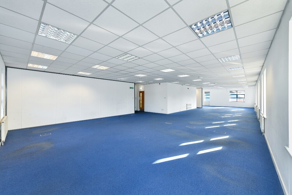 1 Derby Rd Nottingham Ntt Ng9 2sz Priory Court Loopnet