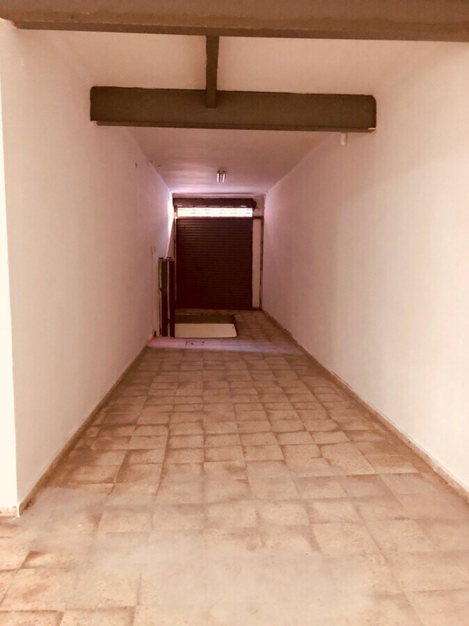 08033 Barcelona - Retail for Sale | LoopNet