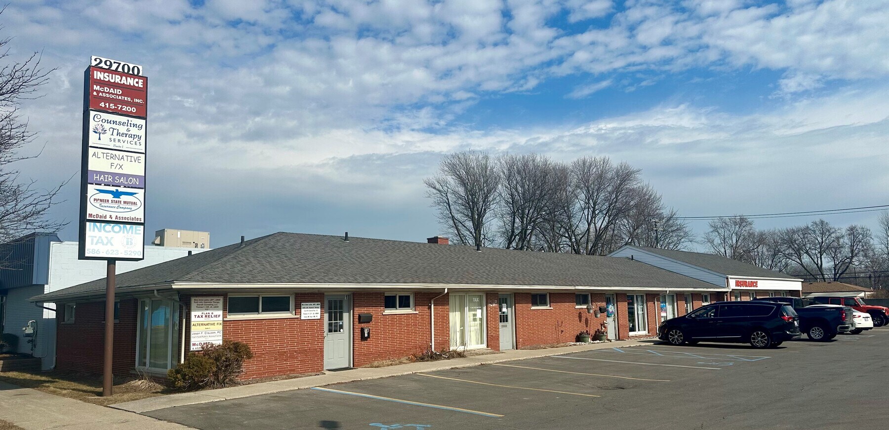 29700 Harper Ave, Saint Clair Shores, MI 48082 | LoopNet