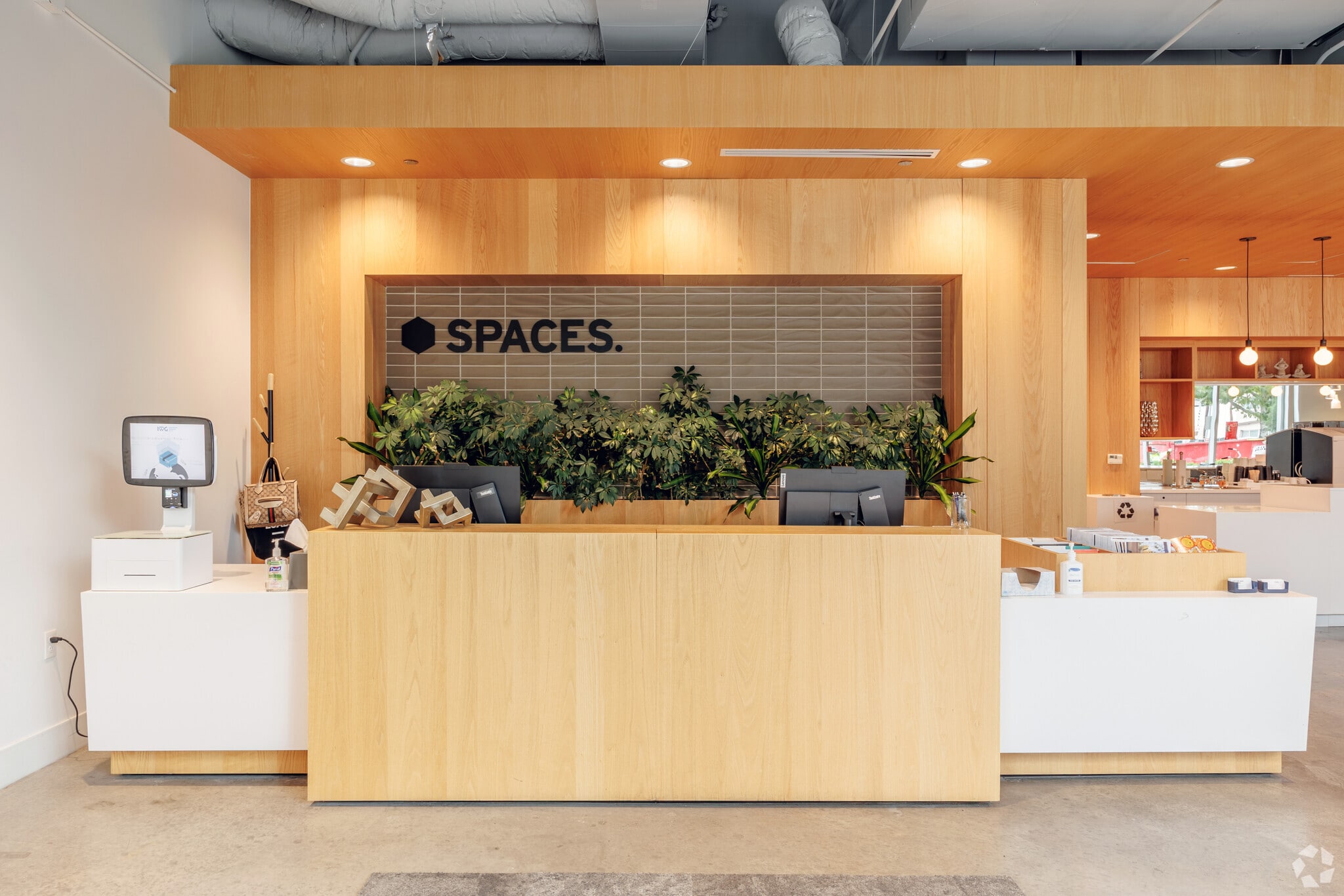 250 Fillmore St, Denver, CO 80206 - Fillmore Place | LoopNet