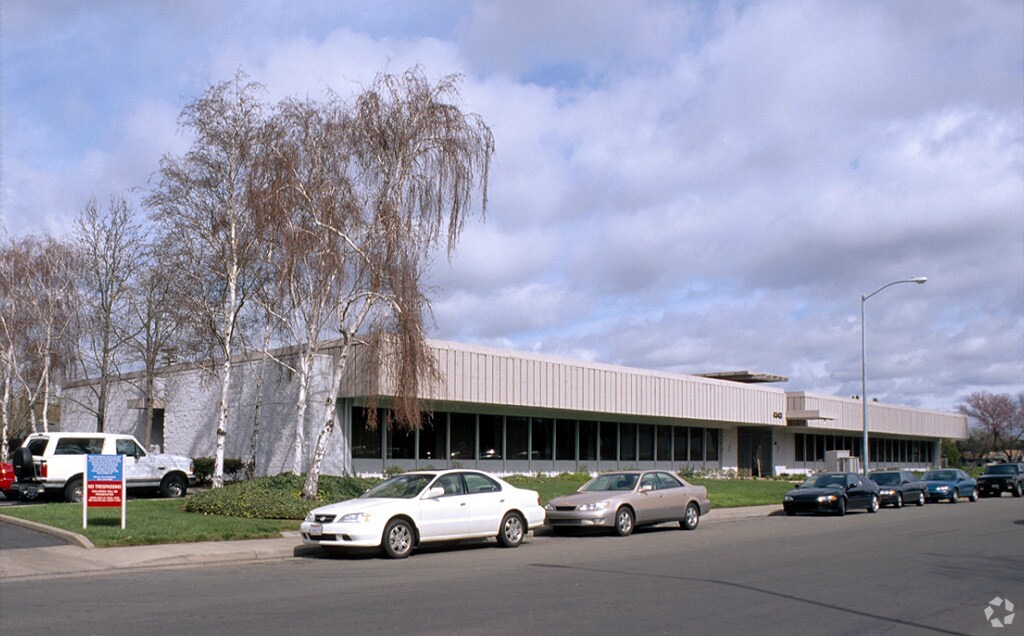 4343 Williamsborough Dr, Sacramento, CA 95823 | LoopNet