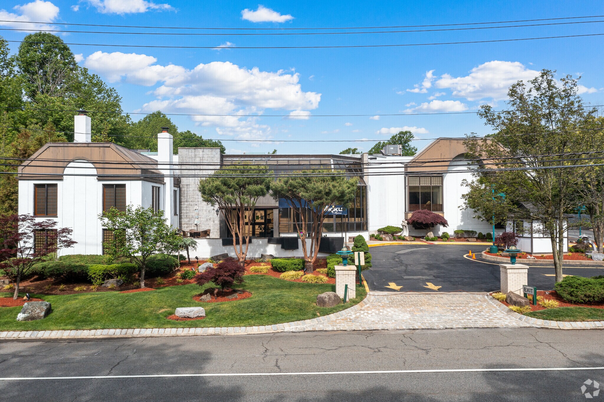 385 US Route 9W, Alpine, NJ 07620 - KIKU RESTAURANT | LoopNet