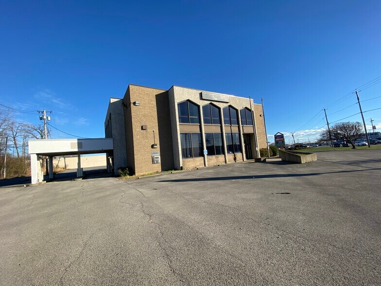 2443 Military Rd, Niagara Falls, NY 14304 - Office for Lease | LoopNet