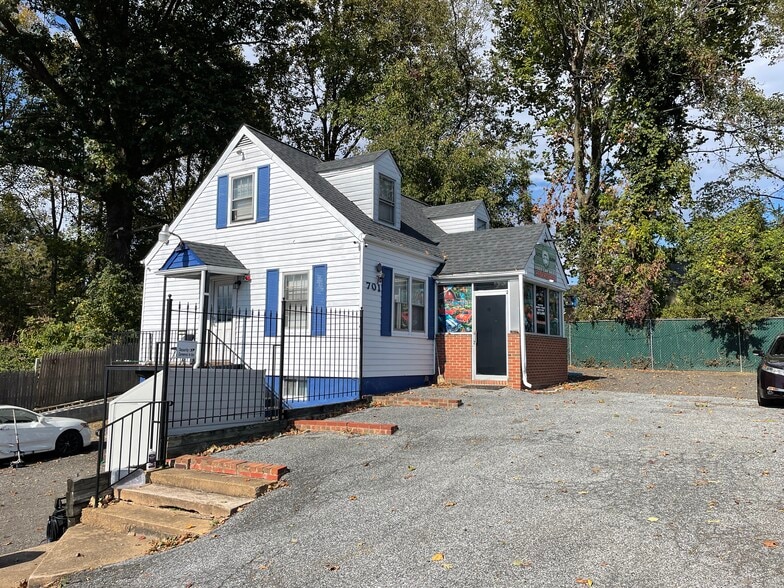 701 Ritchie Rd, Capitol Heights, MD 20743 | LoopNet