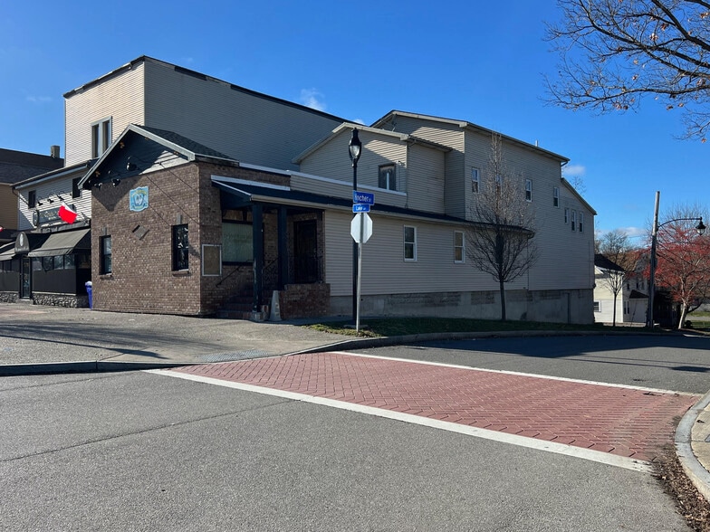 4705 Lake Ave, Rochester, NY 14612 - Retail for Lease | LoopNet