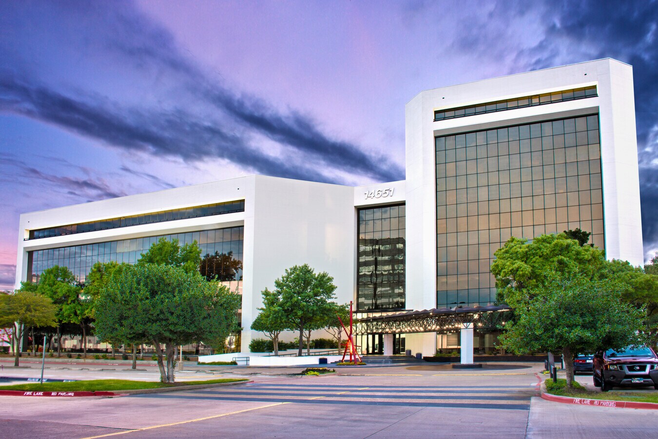 14651 N Dallas Pky, Dallas, TX 75254 - The Princeton | LoopNet.com