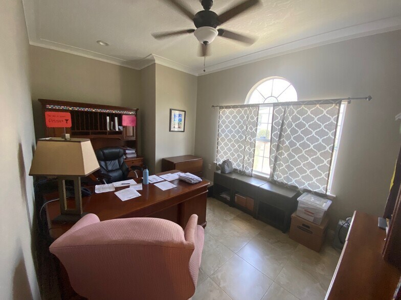 1565 Sarno Rd, Melbourne, FL 32935 - 4-Unit Commercial Building | LoopNet