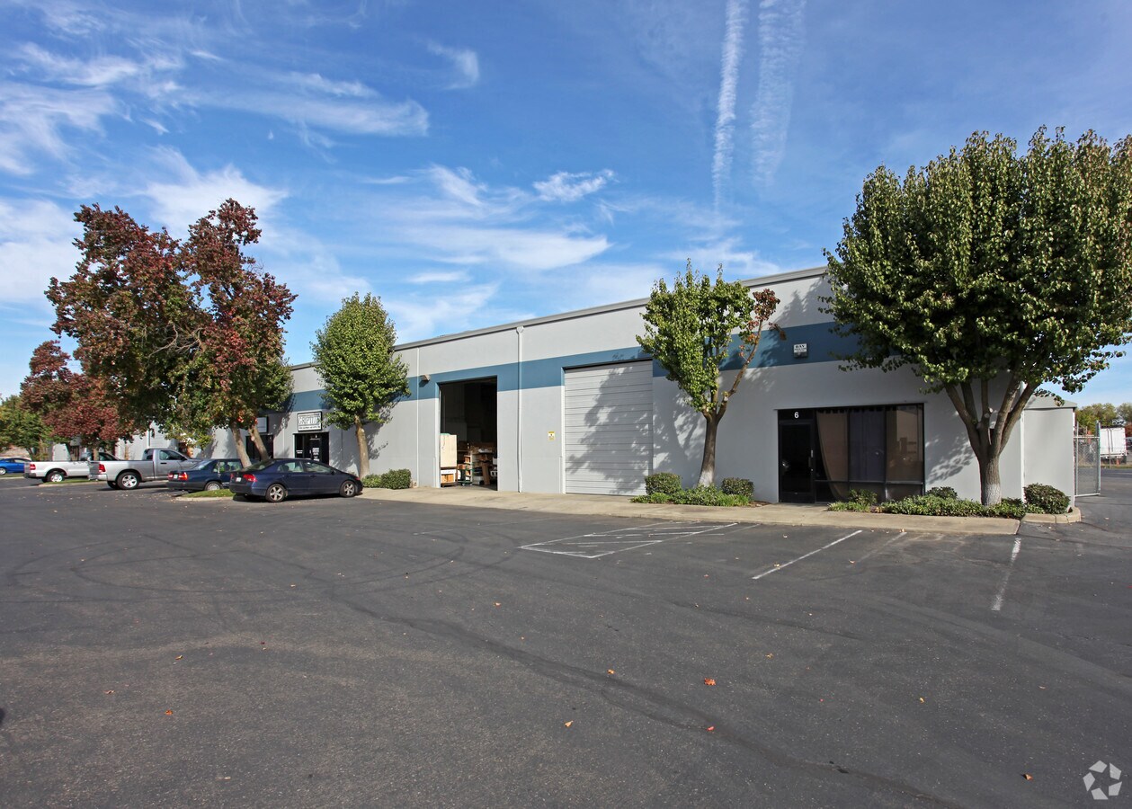 3329 Fitzgerald Rd, Rancho Cordova, CA 95742 | LoopNet