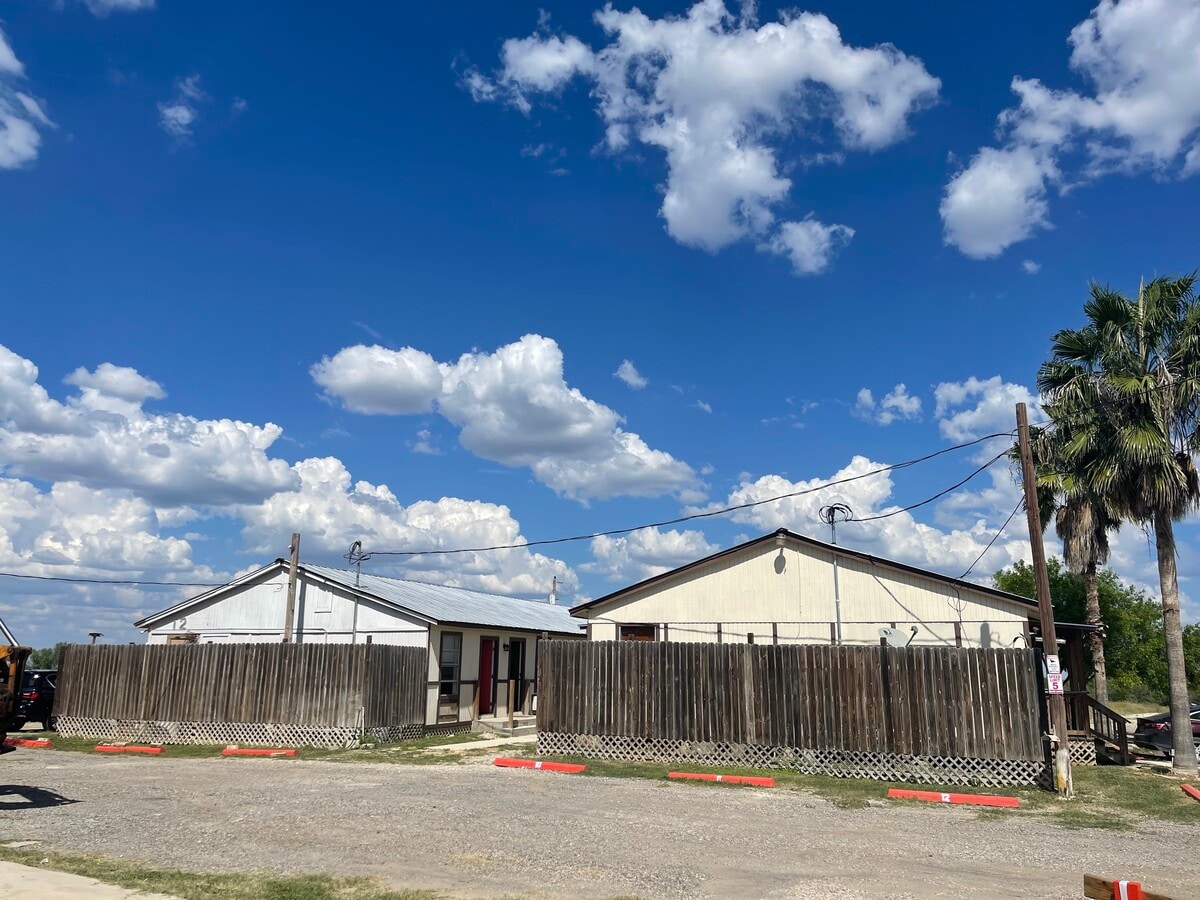 3062 Highway 277, Carrizo Springs, TX 78834 - Texas Tea Lodge | LoopNet