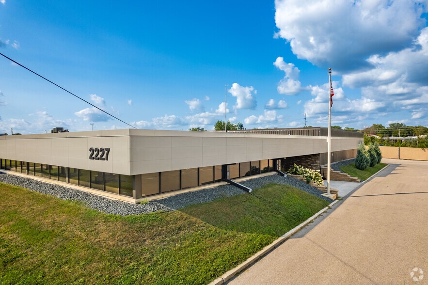 2227 7th St NW, Rochester, MN 55901 | LoopNet