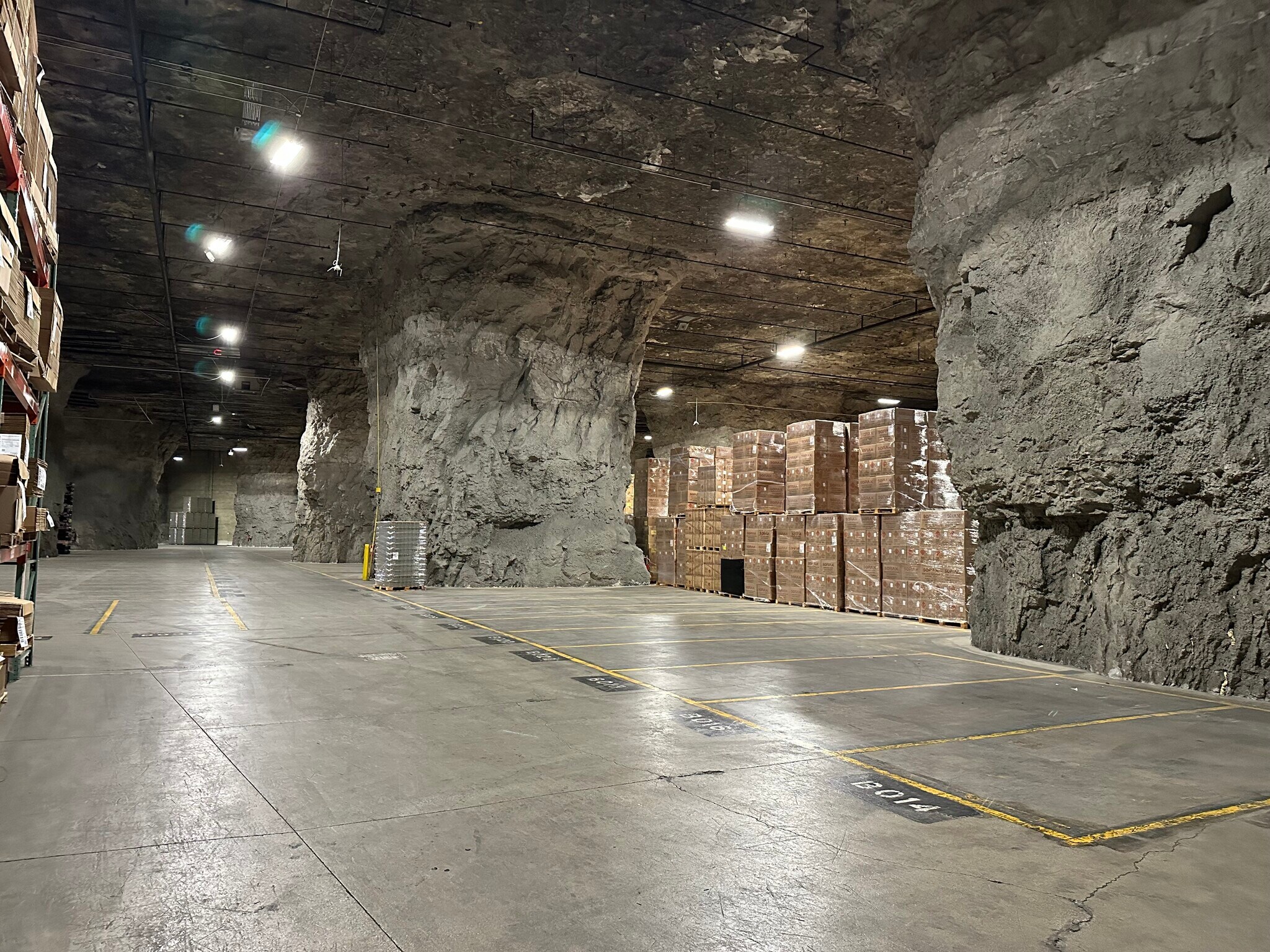 3610 E Kearney St, Springfield, MO 65803 - Springfield Underground ...