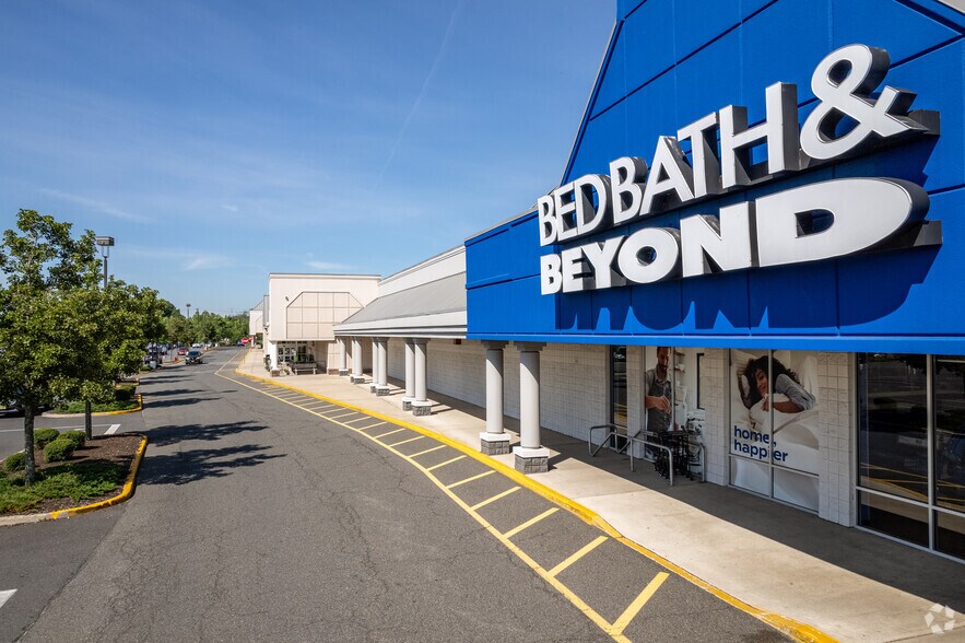 1511 Us Highway 22 Watchung Nj 07069 Watchung Square Mall Loopnet