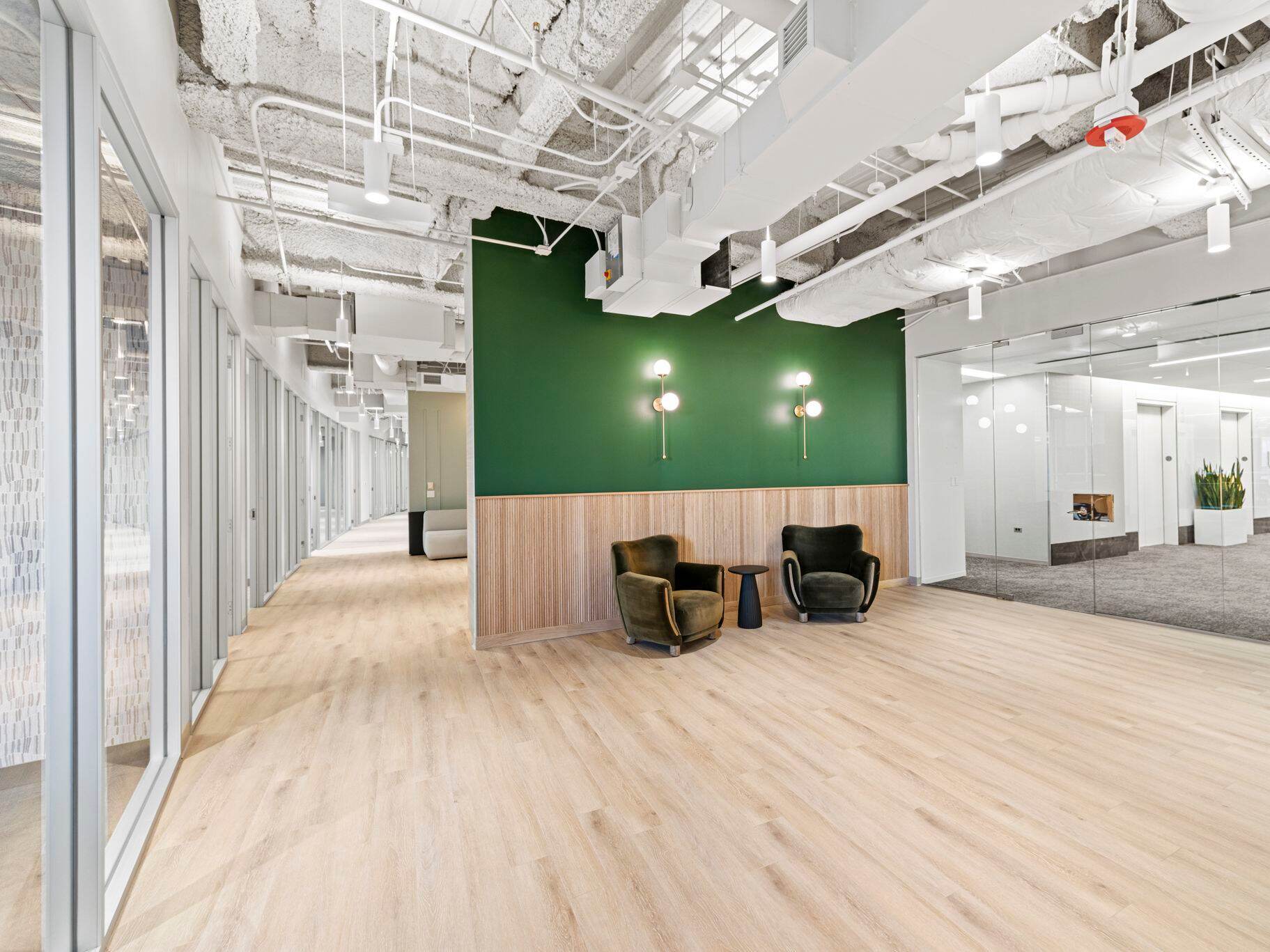 71 S Wacker Dr, Chicago, IL 60606 - One North Wacker | LoopNet