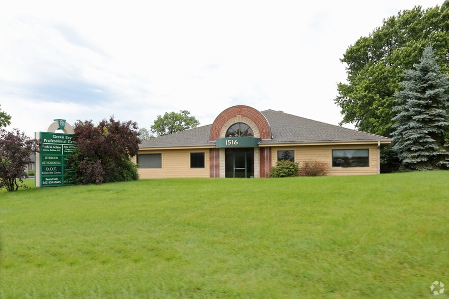 1516 S Green Bay Rd, Racine, WI 53406 | LoopNet