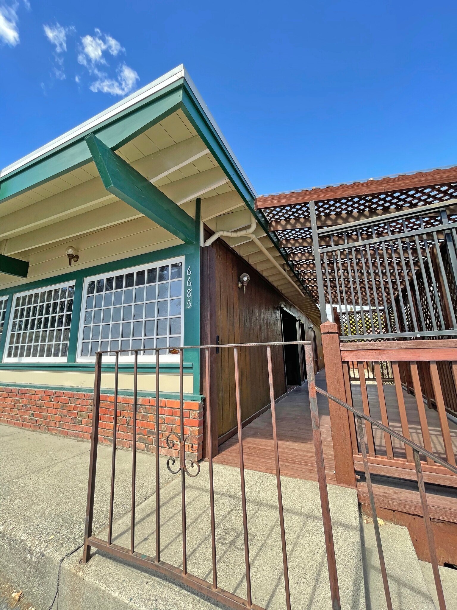 6685 Front St, Forestville, CA 95436 - Office/Retail Bldg for Sale ... 6685 Front St, Forestville, CA 95436 - Office/Retail Bldg for Sale ...