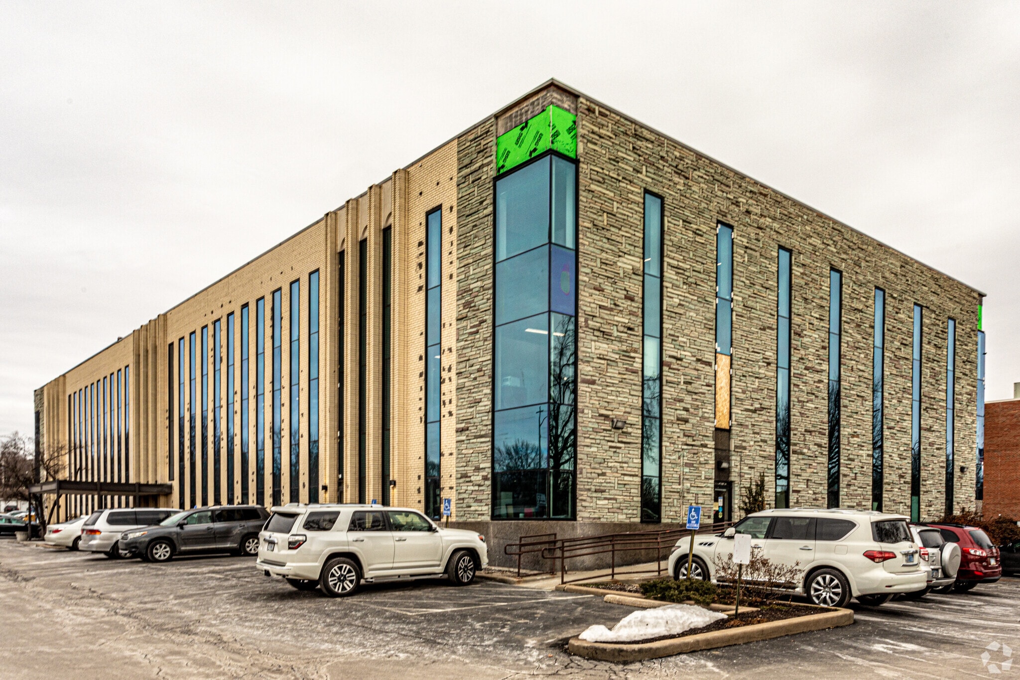 7611 State Line Rd, Kansas City, MO 64114 - 7611 State Line, Suite 130 ...