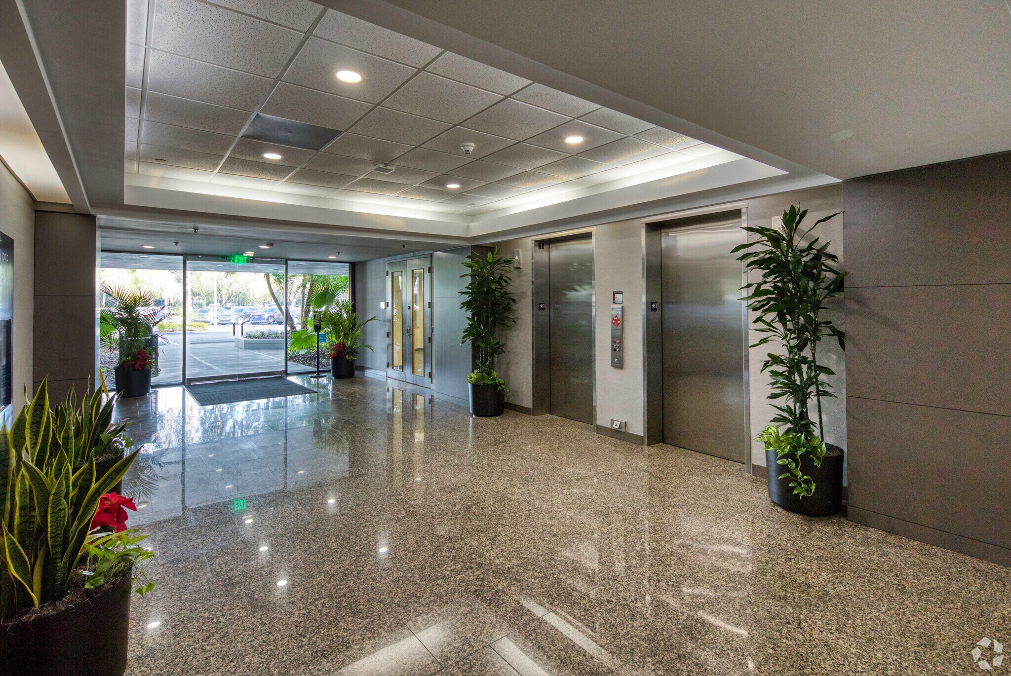 3501 E Frontage Rd, Tampa, FL 33607 - Concourse Center 1 | LoopNet