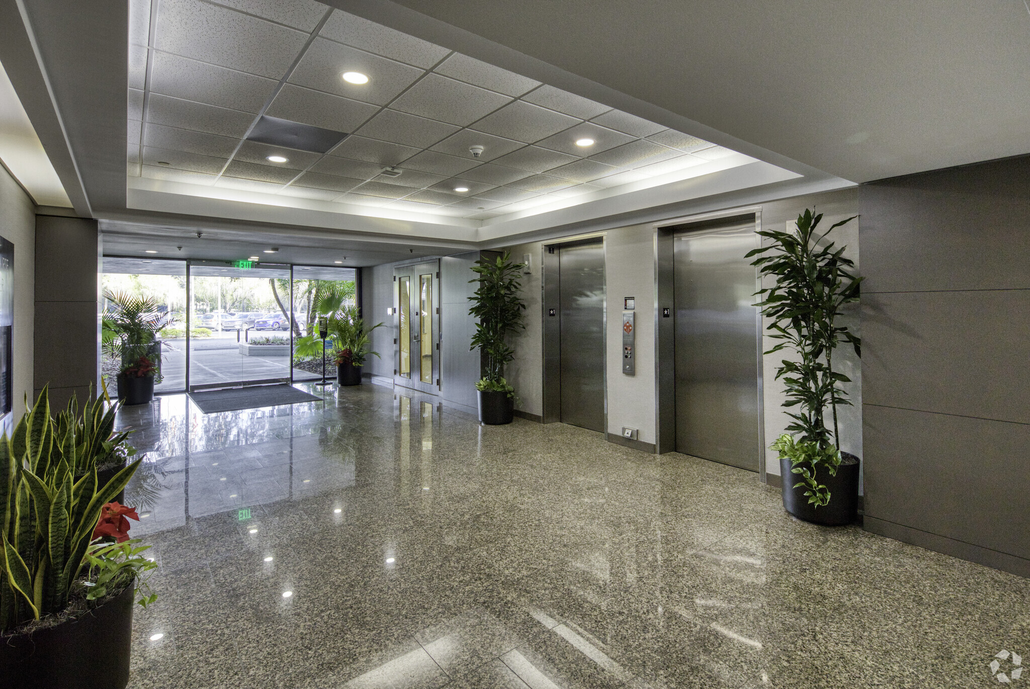 3501 E Frontage Rd, Tampa, FL 33607 - Concourse Center 1 | LoopNet