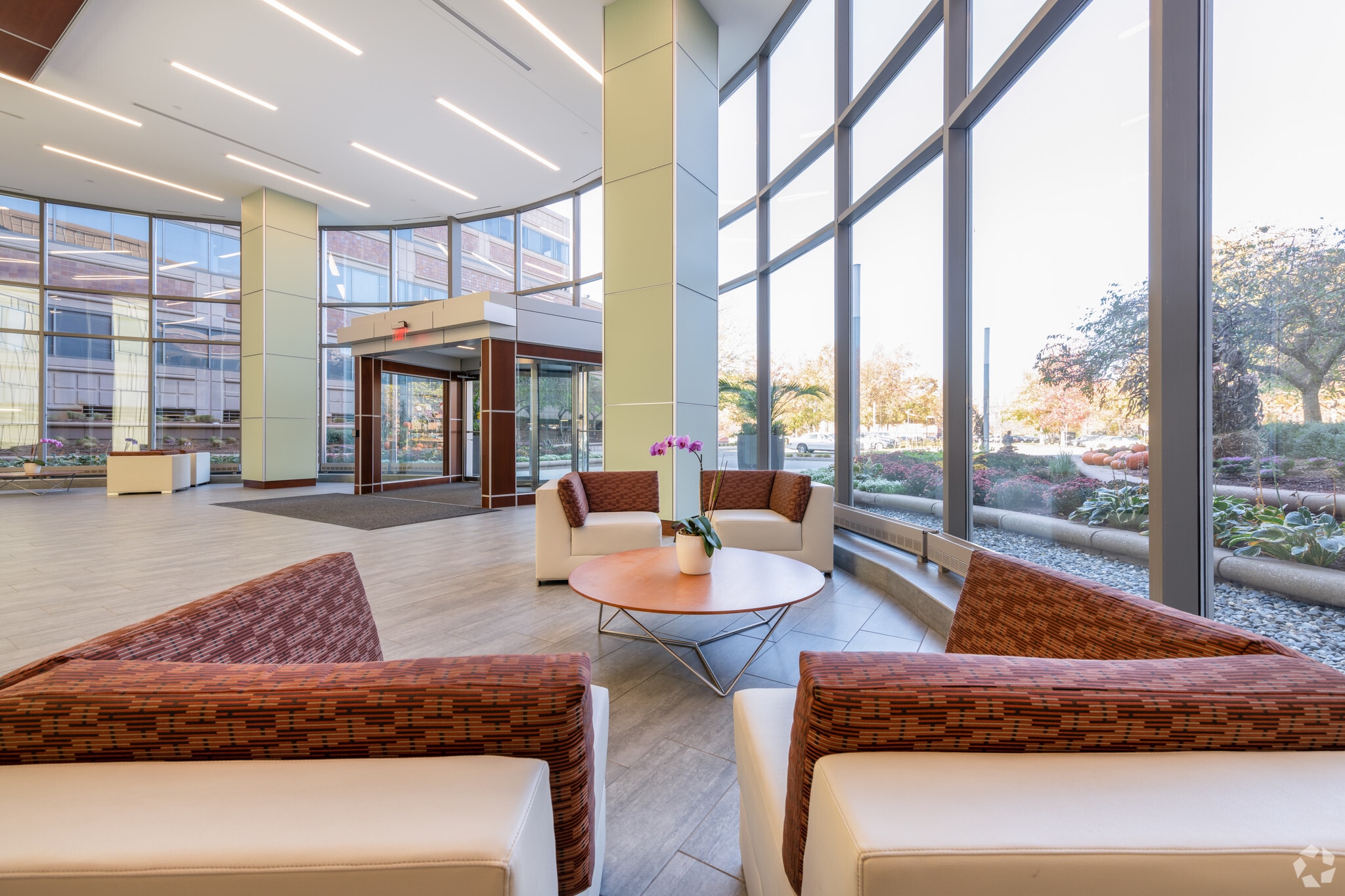 1 Cabot Rd, Medford, MA 02155 - One Cabot Road Laboratory | LoopNet