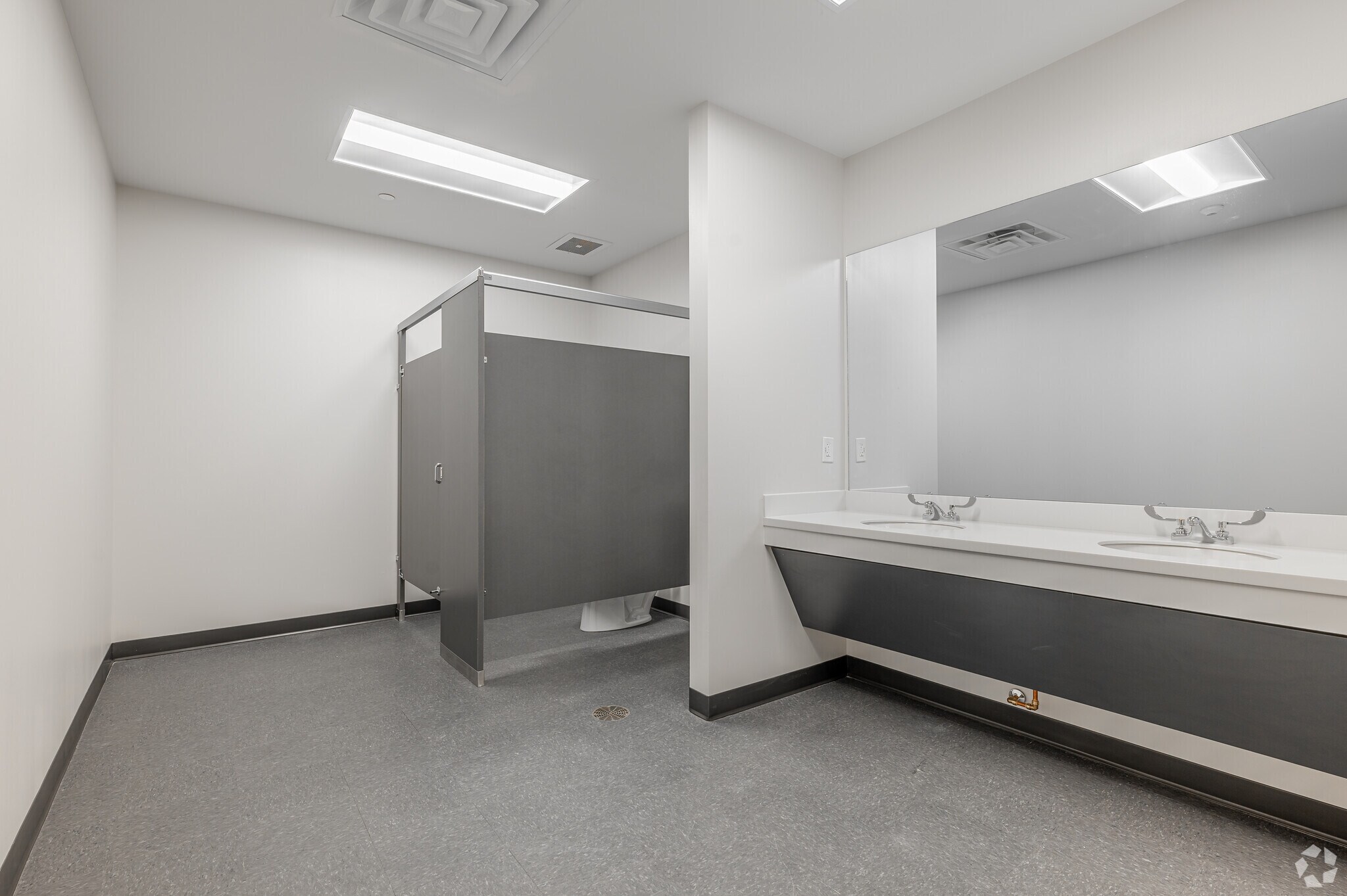 421 Toy Wright Rd, Pendergrass, GA 30567 - Building 2 | LoopNet