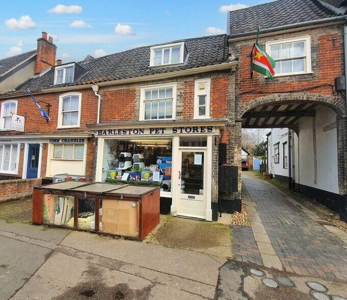 16 Old Market Pl, Harleston, IP20 9BE | LoopNet