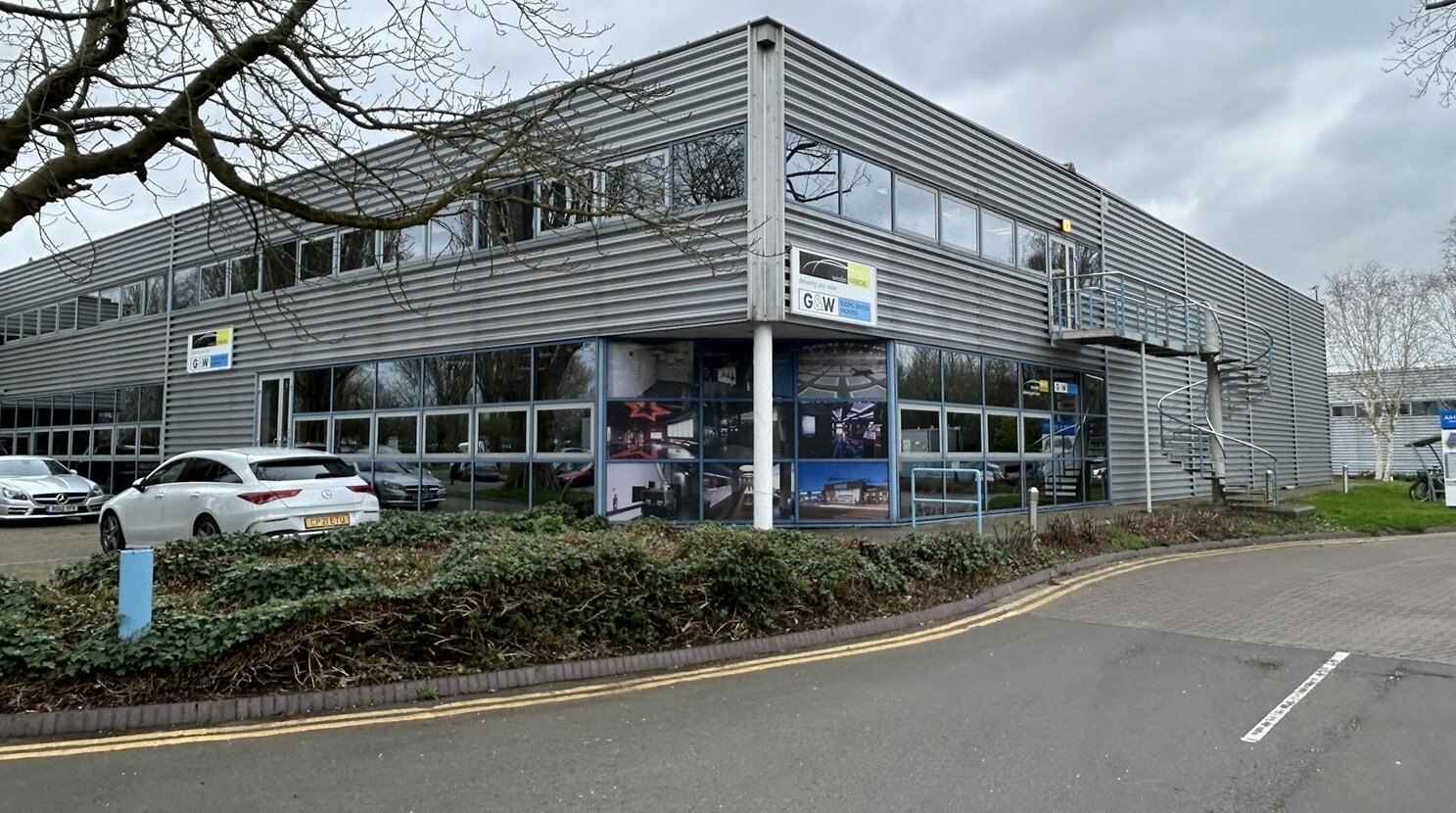 Kembrey Park, Swindon, SN2 8UU - Birch | LoopNet