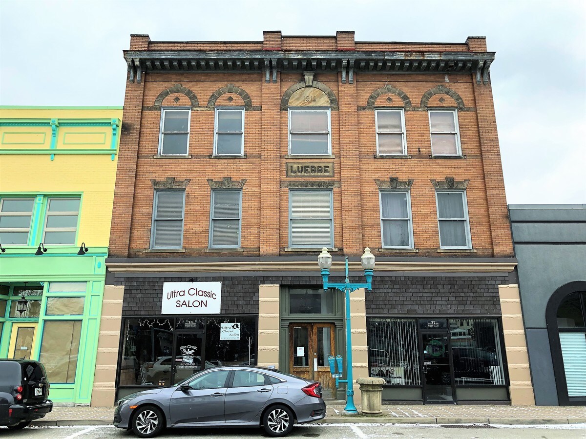 35 W Main St, Carnegie, PA 15106 | LoopNet