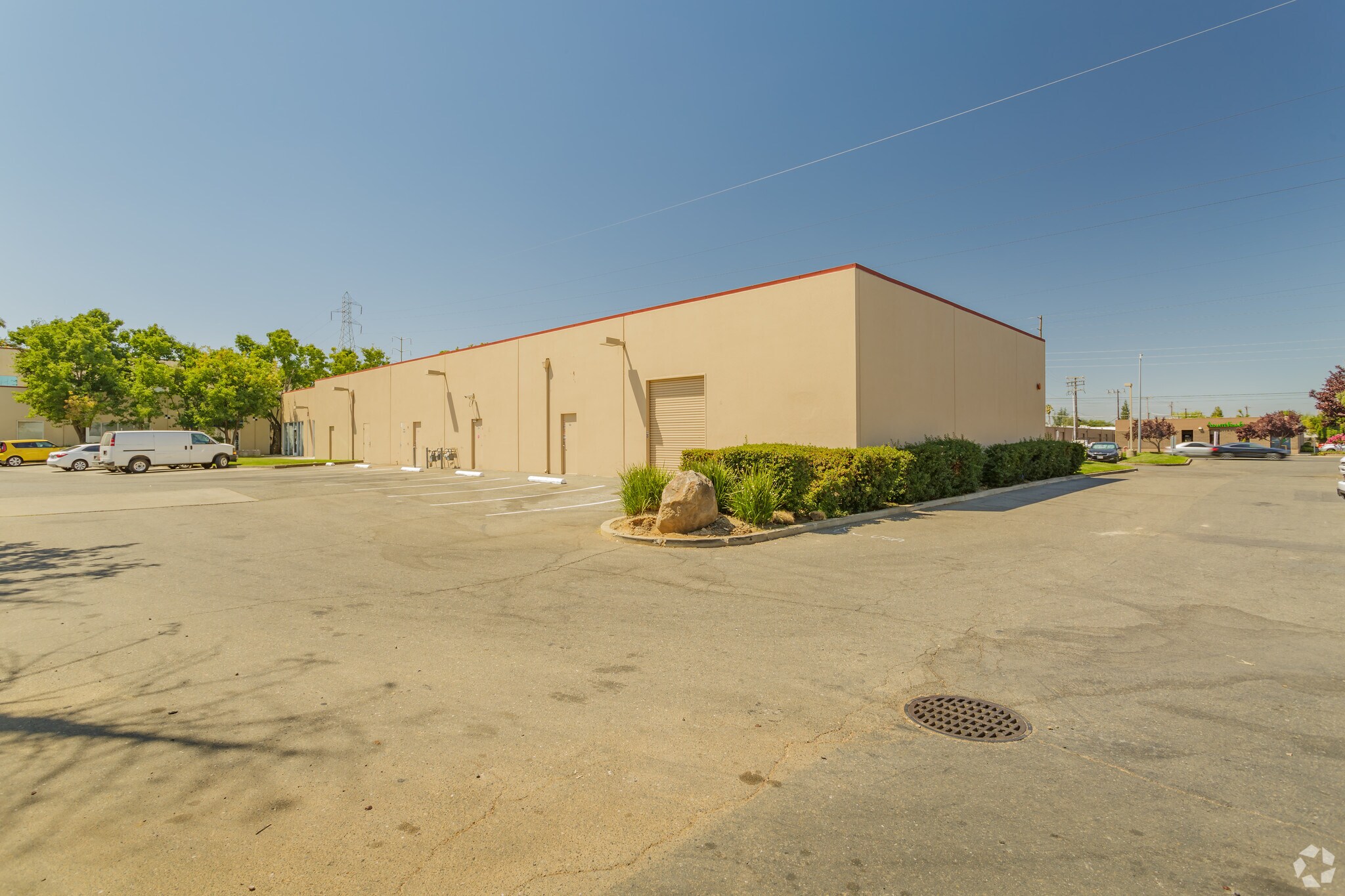 5501 Power Inn Rd, Sacramento, CA 95820 - Power Inn Commercial Center ...