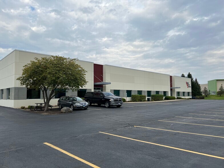 2109 S Oak St, Champaign, IL 61820 - TDFC II | LoopNet