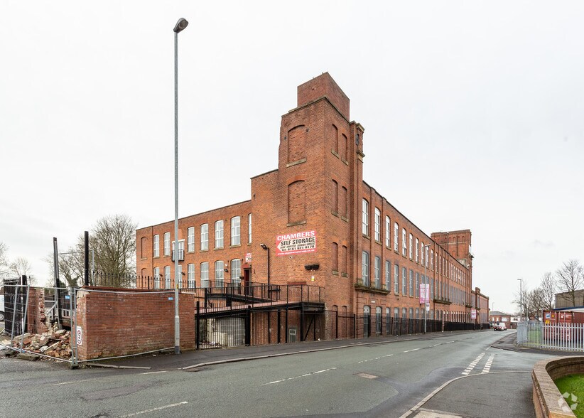 Chapel Rd, Oldham, OL8 4QQ - Chambers Business Centre | LoopNet