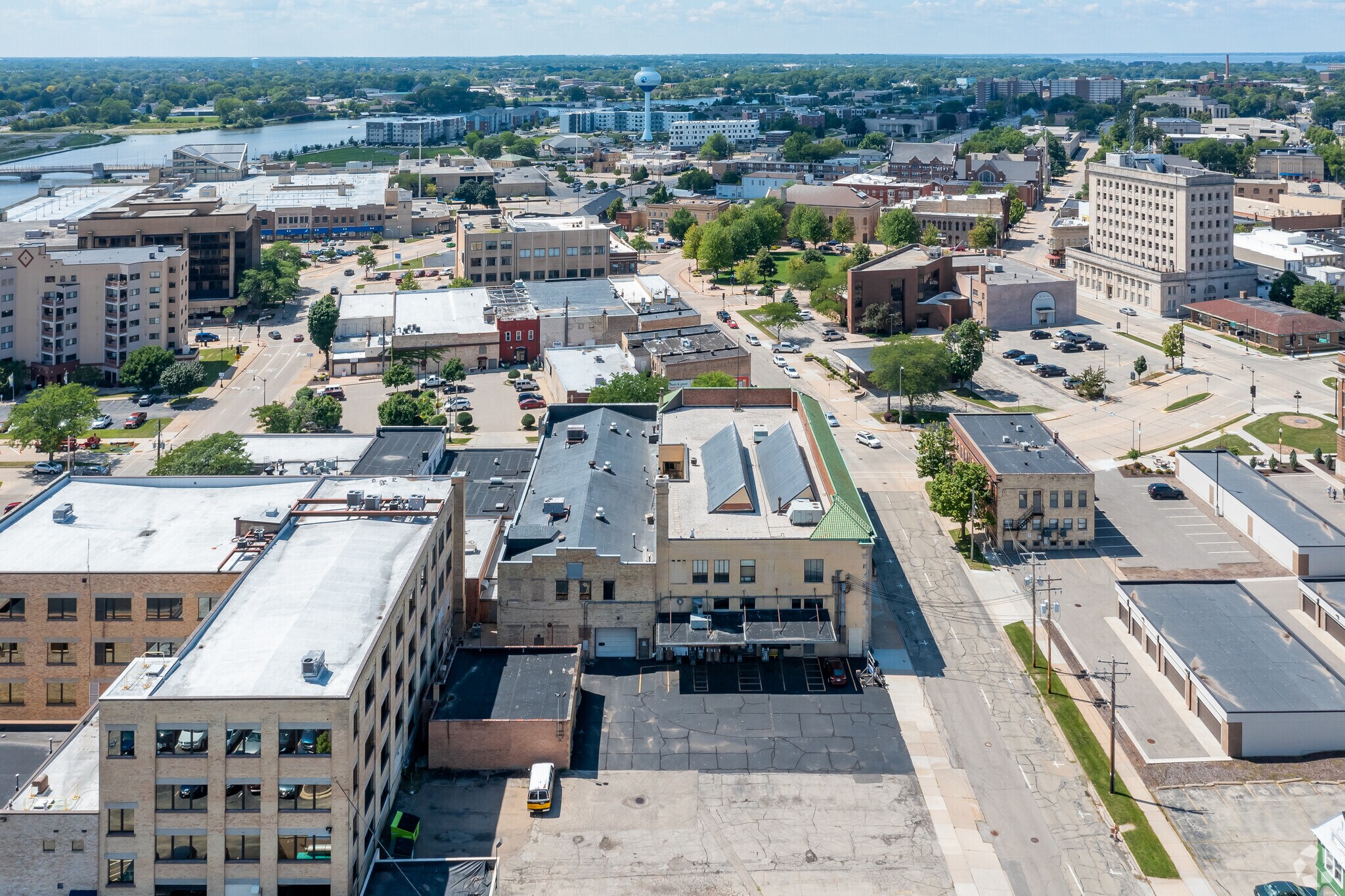 224-state-st-oshkosh-wi-54901-northwestern-building-loopnet