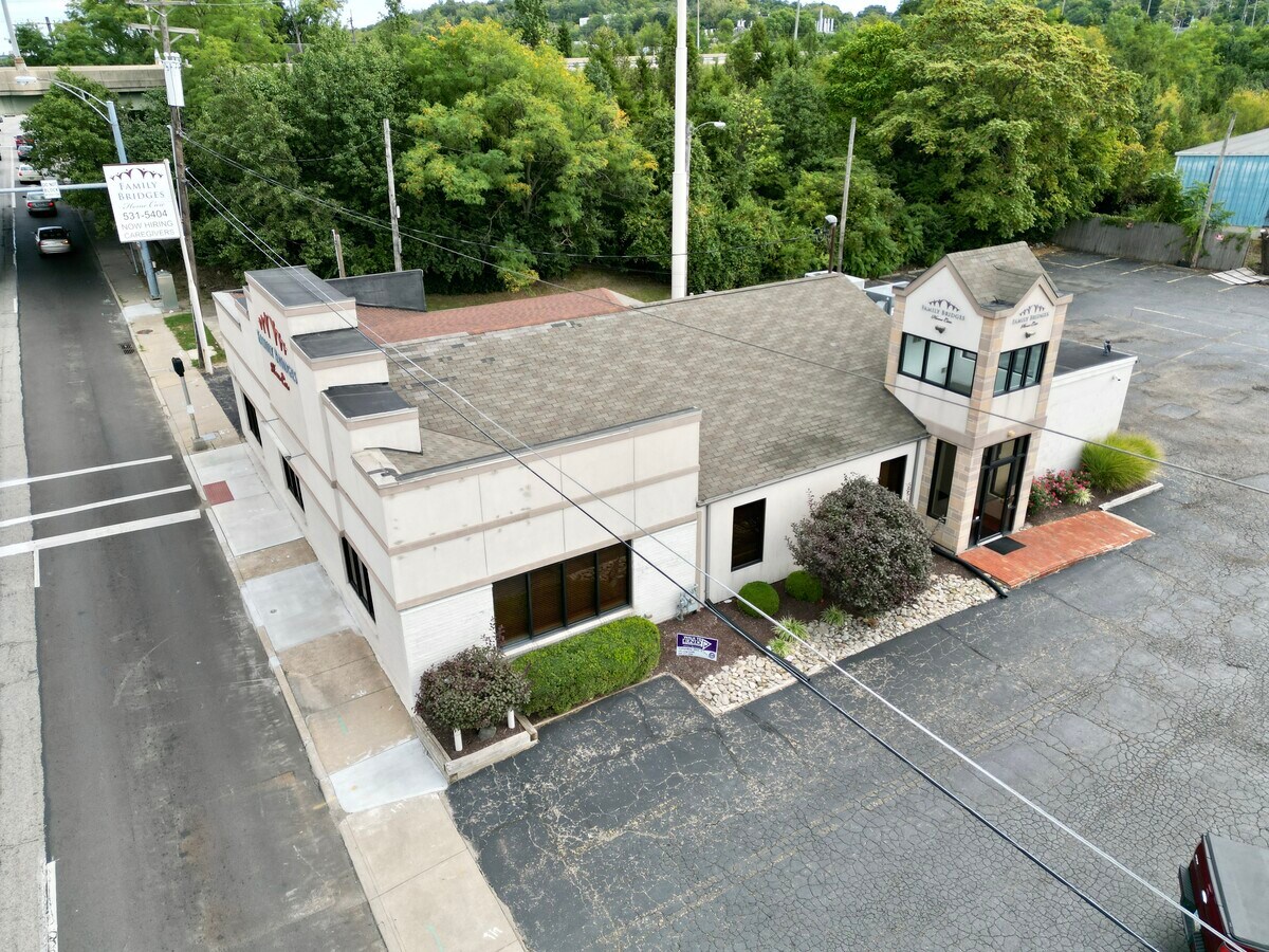 8372 Reading Rd, Cincinnati, OH 45237 | LoopNet