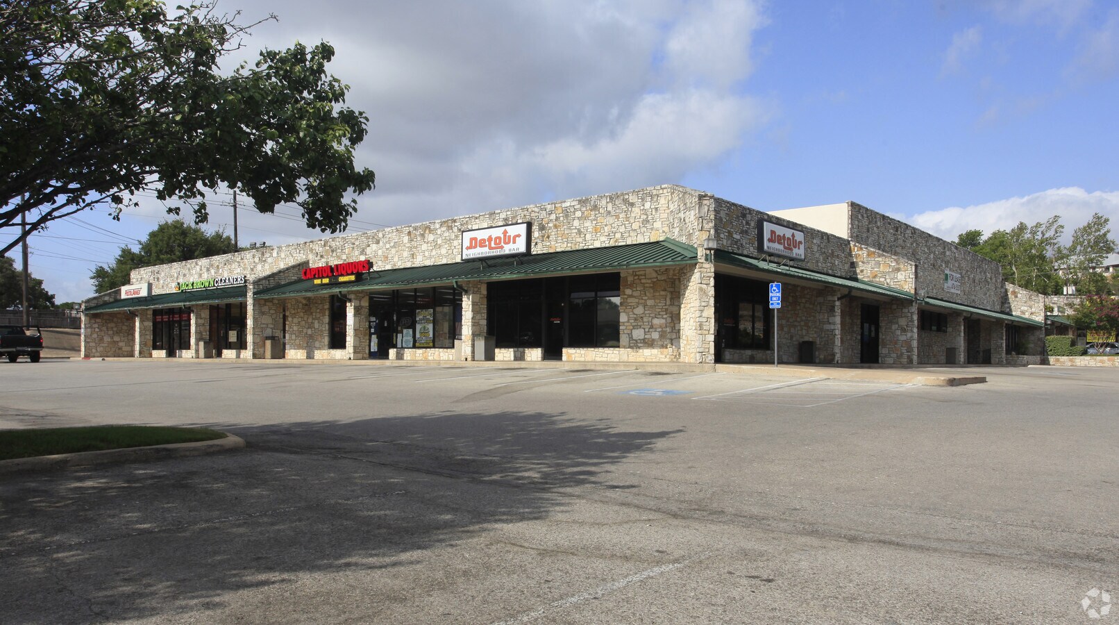 6705 W Highway 290, Austin, TX 78735 - Property Record | LoopNet.com