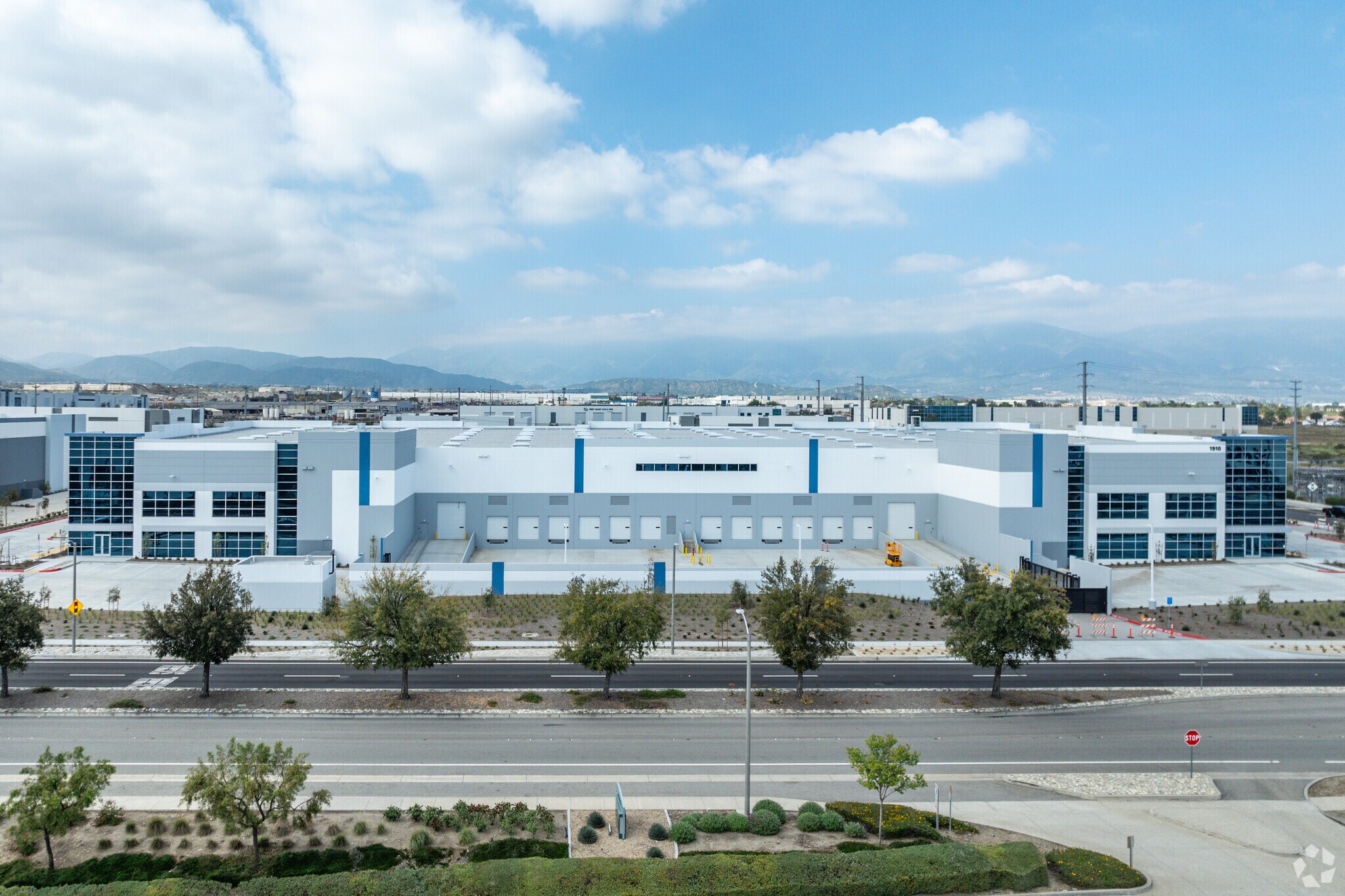 1910 Renaissance Pky, Rialto, CA 92377 - Renaissance Logistics Center ...