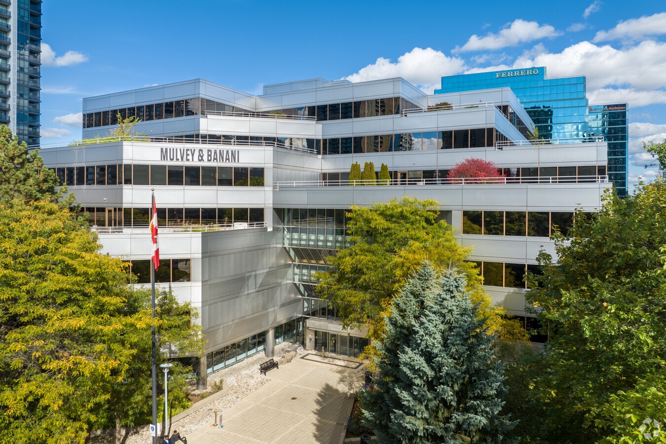 90 Sheppard Ave E, Toronto, ON M2N 3A1 - Office for Lease | LoopNet